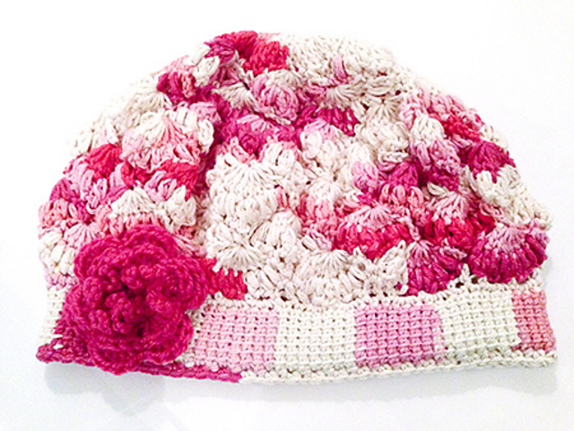 Ravelry: Fan Puff Hat pattern by Iin Wibisono