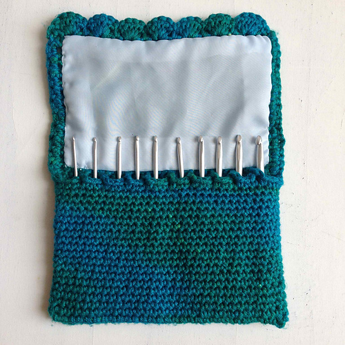 Ravelry: Clover Amour Hook Case pattern by Iin Wibisono