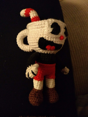 Ravelry: Cuphead pattern by Irene Lopez