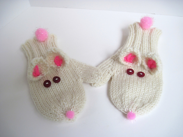 Ravelry: #45 Bunny Mittens pattern by Sherry Graziano