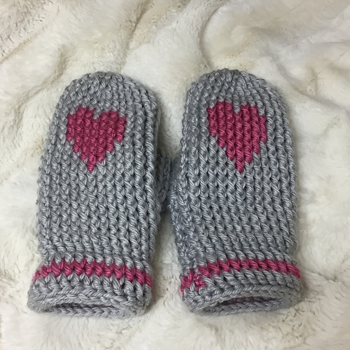 Ravelry: Heart Love Mittens pattern by In Stitches - Crochet by SL