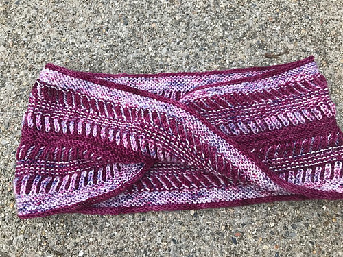 Ravelry: Couplet pattern by Ann Szwarc