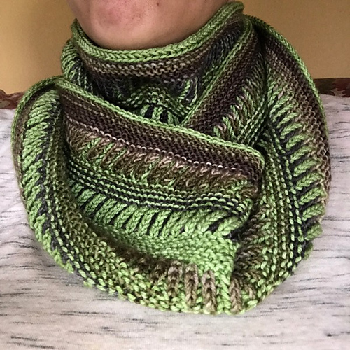 Ravelry: Couplet pattern by Ann Szwarc
