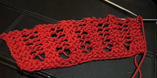 [FO] I knit the One Row Lace Scarf. : r/knitting