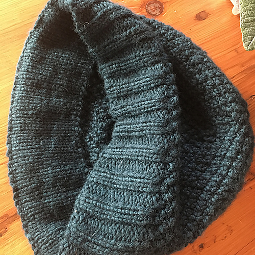 Ravelry: Moss stitch hat with double brim pattern by Inij We