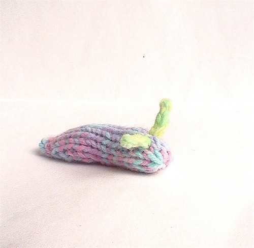 Ravelry: Slug Bud pattern by Flora Kennedy