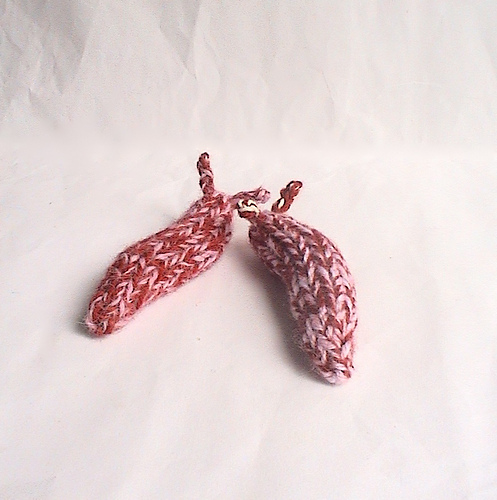 Ravelry: Slug Bud pattern by Flora Kennedy