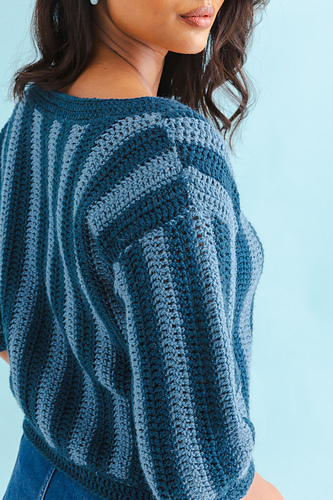 Ravelry: Mood Indigo Top pattern by Simone Francis