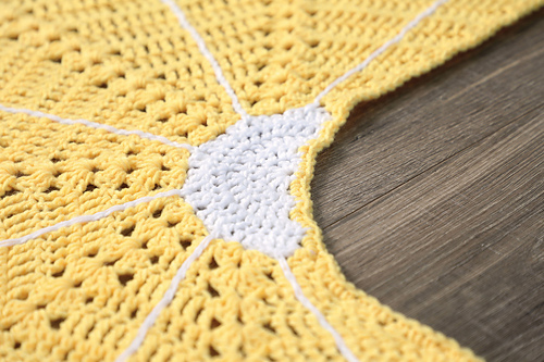 Ravelry: Lemon Slice Rug pattern by Sati Glenn