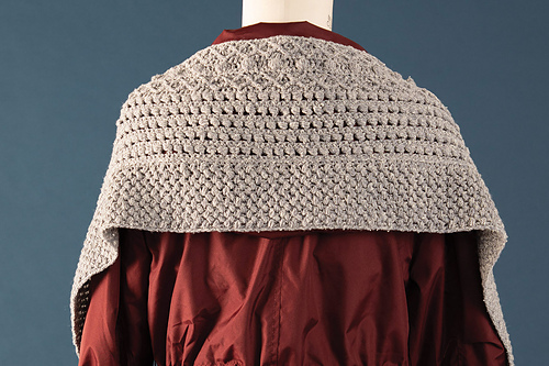Ravelry: Hypha Cowl pattern by Bethany Pratt
