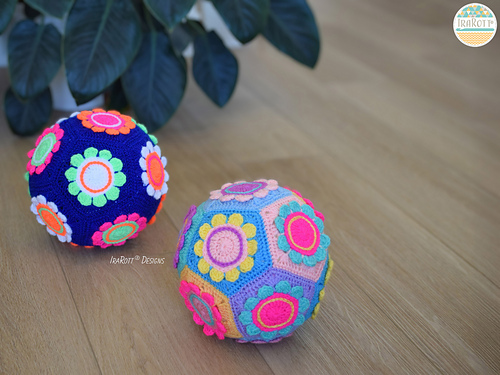 Ravelry: Awesome Blossom Play Ball pattern by Ira Rott