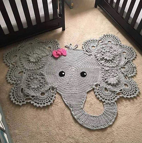 Ravelry: Josefina and Jeffery Elephant Rug pattern by Ira Rott