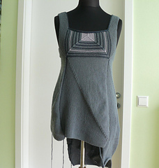 Ravelry: #29 Louvre pattern by Karen Noe