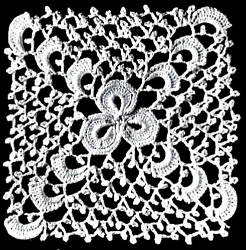 Ravelry: Carré au trèfle pattern by Madame G. Hardouin