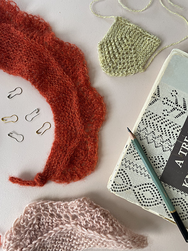 Ravelry: Lace Scarf pattern by Helga Isager