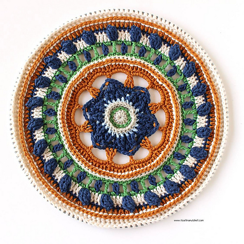 Ravelry: Enigma Mandalas pattern by Esther Dijkstra