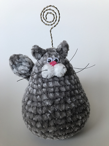 Ravelry: Kitty Cat Photo Holder pattern by Debra Ulrich