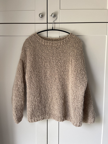 Ravelry: Mohair Boxy Jumper pattern by Iwona Heavens