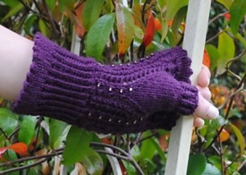 Ravelry: Lumi beaded lace mittens pattern by Alison Crowther-Smith