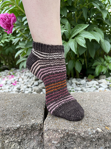 Ravelry: The Ribby Stripey pattern by Jennifer Beaulieu