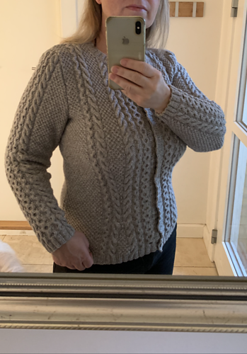 Ravelry: ITAG - Set in Sleeve Sweater Tutorial pattern by Suzanne Bryan