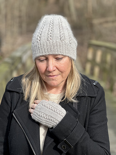 Ravelry: Riptide Hat pattern by Jennifer Shiels Toland