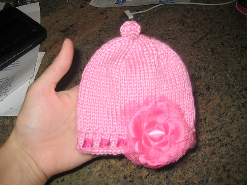 Ravelry: Newborn Ribbon Hat pattern by Ashley Britt