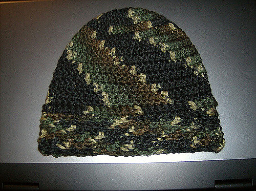Ravelry: Man's Post Stitch Cap pattern by Lyn's Designs