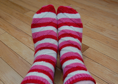 Ravelry: Down the Rabbit-Hole pattern by Purrlescent