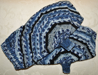 Ravelry: JaimeLouise's Circle Mitts
