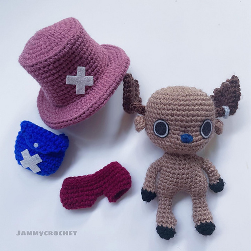 Ravelry: Tony Tony Chopper Pre Timeskip (One Piece) pattern by Amelia Kow