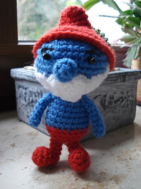 Ravelry: Papa Smurf pattern by Jana Ganseforth