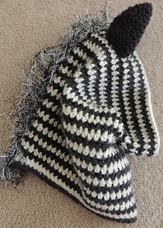 Ravelry: JanineNMichno's zebra cowl