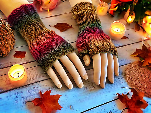 Ravelry: Autumn Leaf Half Gloves pattern by Janis Frank