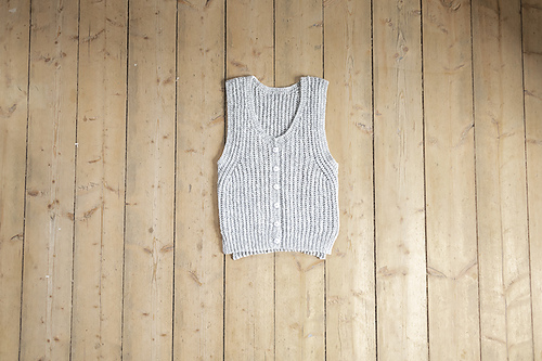 Ravelry: Dalsjö - Slipover pattern by Anna Erlandsson