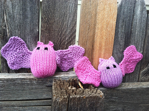 Ravelry: Flippy the Bat pattern by Daphne Puerto