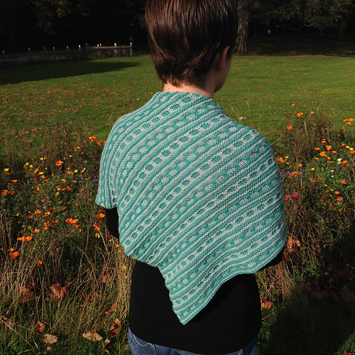Ravelry: Round, Round, Get Around Shawl pattern by C.C. Almon
