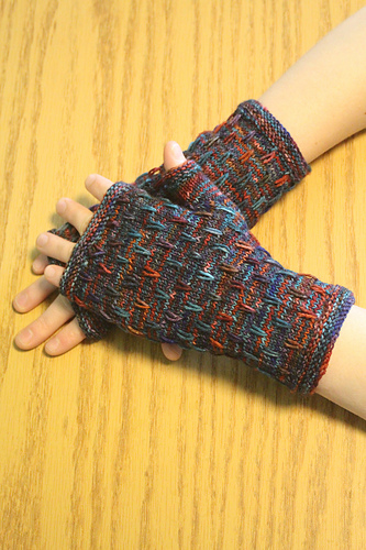 Ravelry: Flecktone pattern by Susan Moskwa