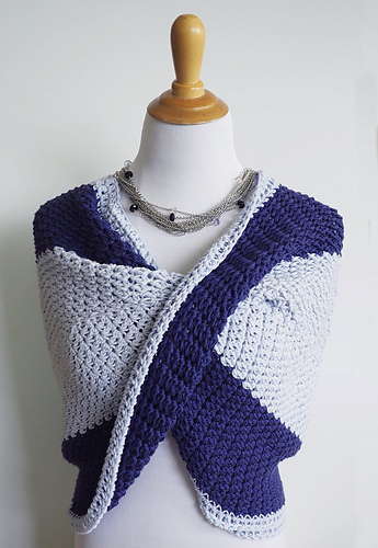 Ravelry: Ocean Swell Mobius Wrap pattern by Jamey from Dabbles & Babbles