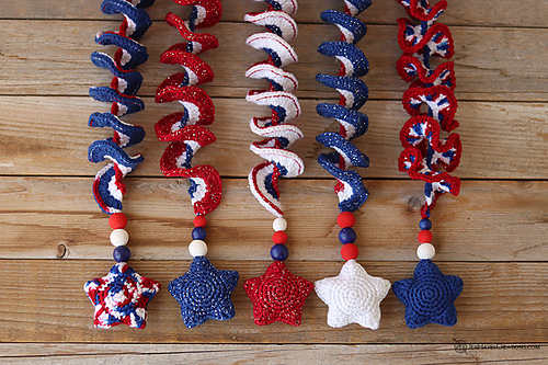 Ravelry: Wind Spinner pattern by Jen Hayes