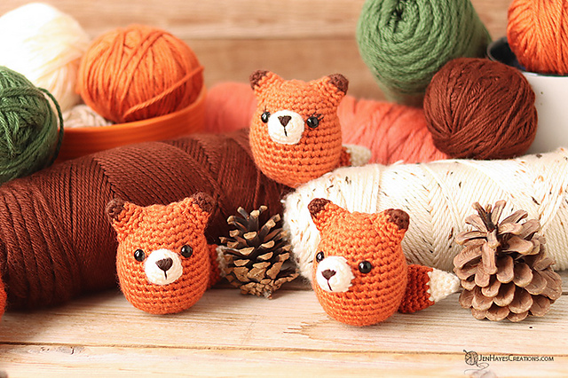 Ravelry: Fox Egg pattern by Jen Hayes