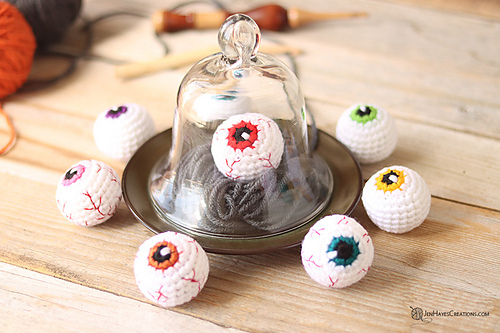 Ravelry: Small Eyeball pattern by Jen Hayes