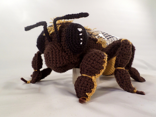 Ravelry: Honey Bee: A Buggable pattern by Jenna Wingate