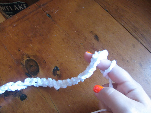 Ravelry: Single Strand Rope Handles (To Crochet) pattern by Jennette Reid