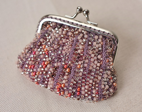 Ravelry: Beaded Purse pattern by Jennie Atkinson