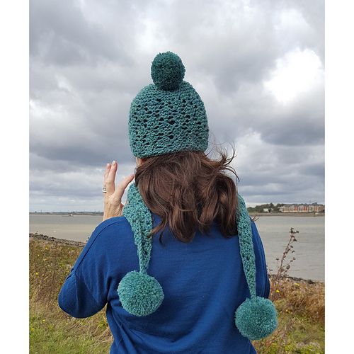 Ravelry: Amelie Lace Scarf & Hat pattern by Jennie Atkinson
