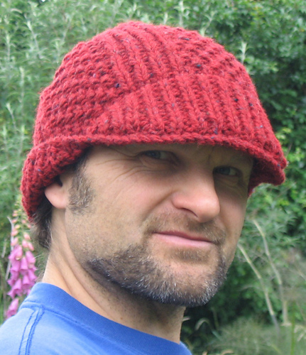 Ravelry: peaked tweed caps pattern by Jennie Howes