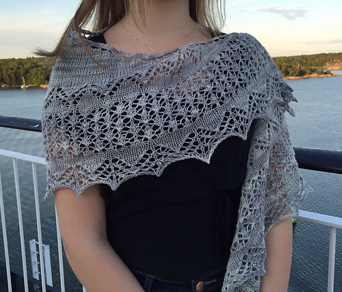 Ravelry: Peipponen pattern by Heidi Alander