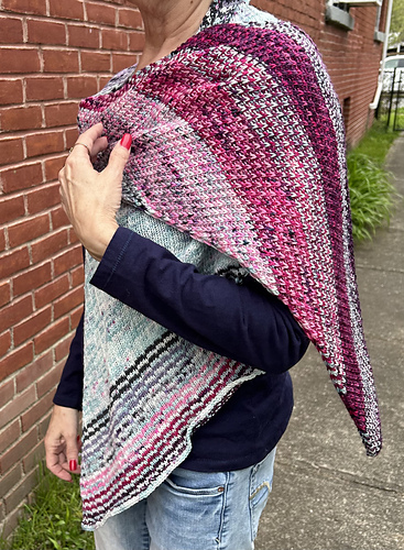Ravelry: Apricity Wrap pattern by Chit Chat Knits