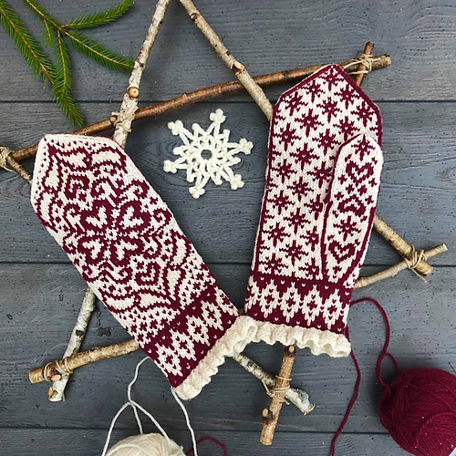 Ravelry: Julia pattern by JennyPenny